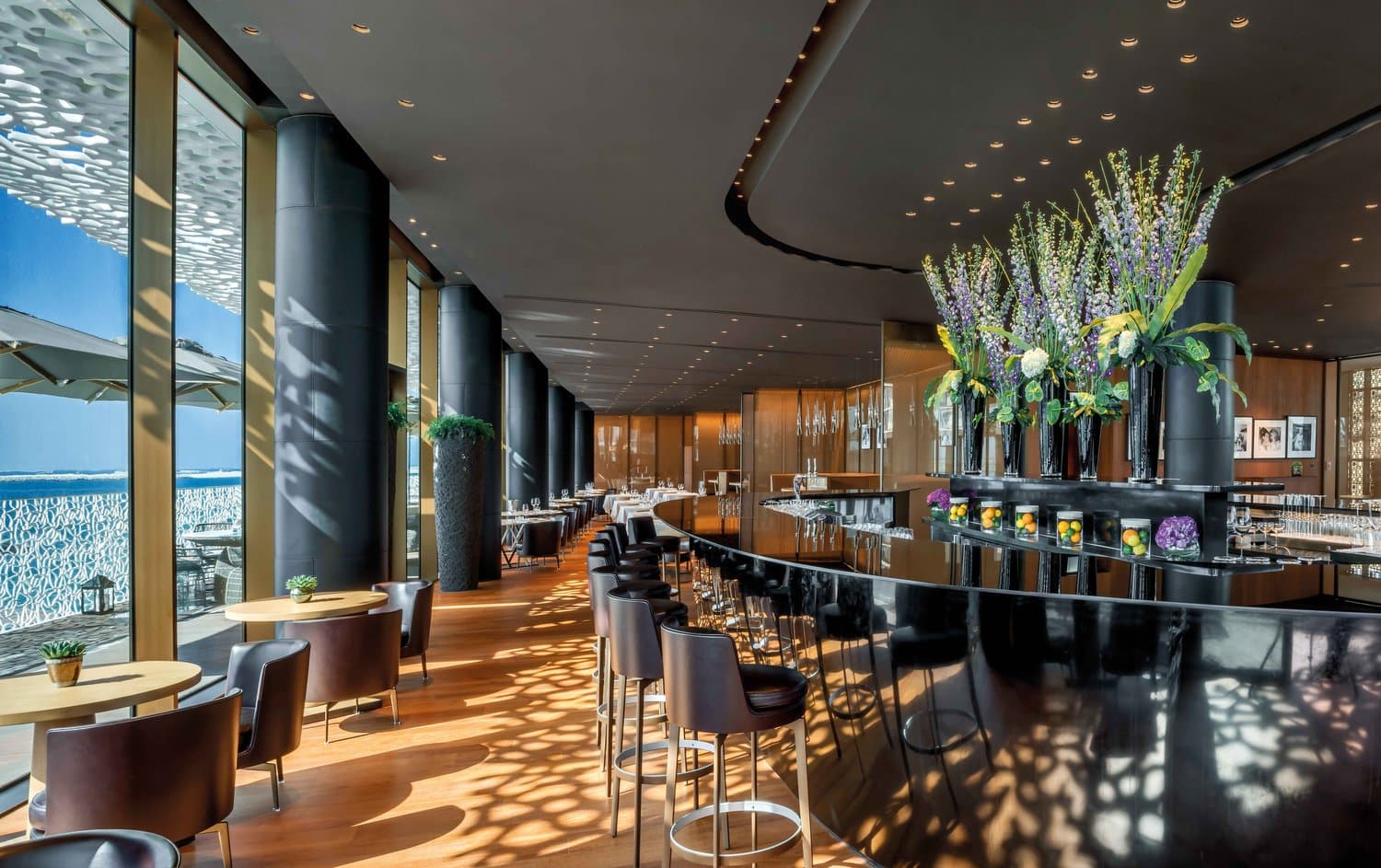 Bulgari Bar Oval Bar | The Best Restaurants in Dubai | GreatList Guide